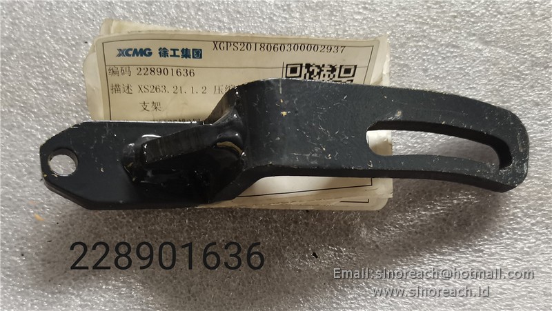 228901636 XS263.21.1.2 Compressor adjustment bracket for XCMG SPARE ...