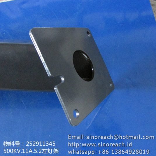 252911345 500KV.11A.5.2 Left lamp holder for XCMG spare parts – Sinoreach